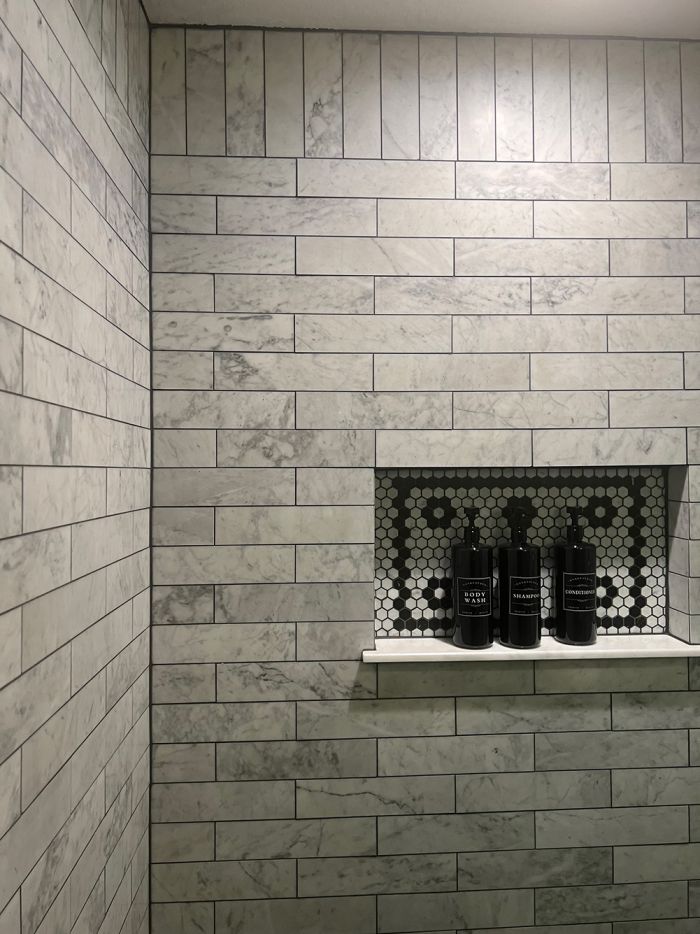 white marble tile pattern